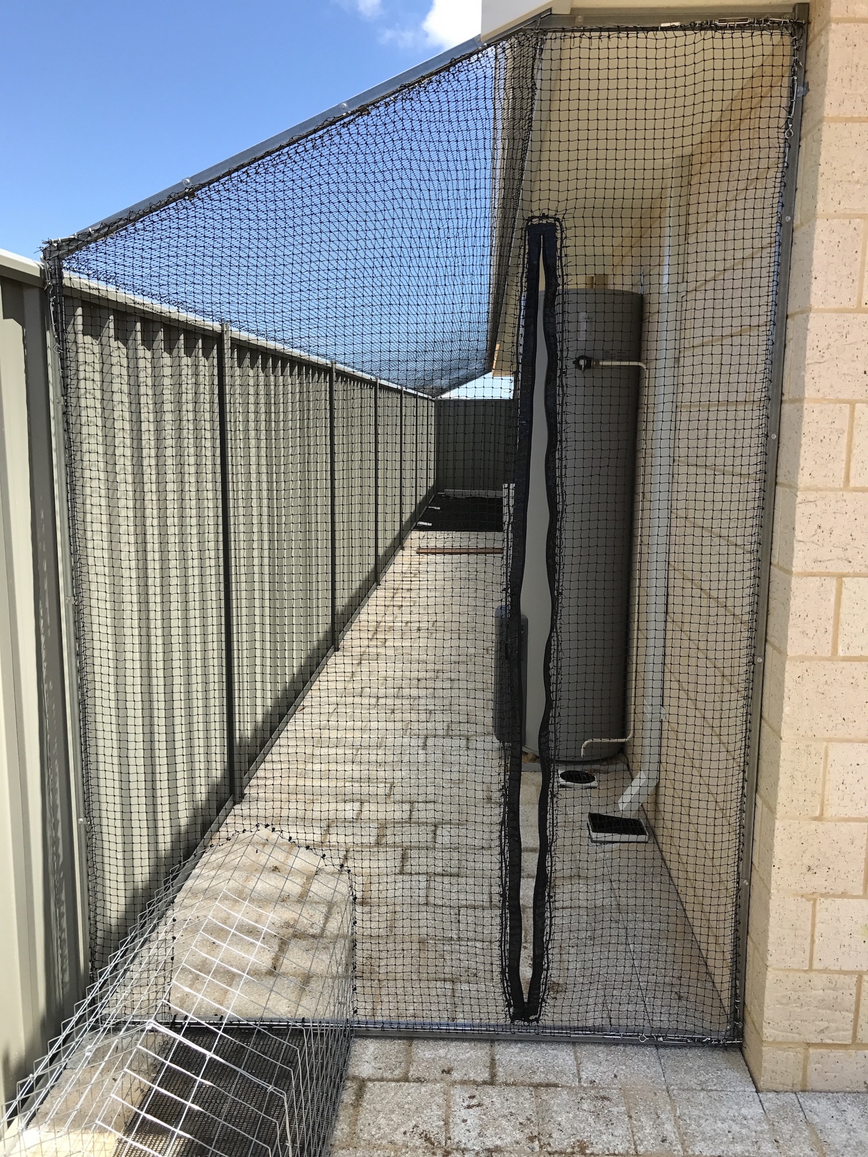 Vertical Zip Insert – Cat Runs WA